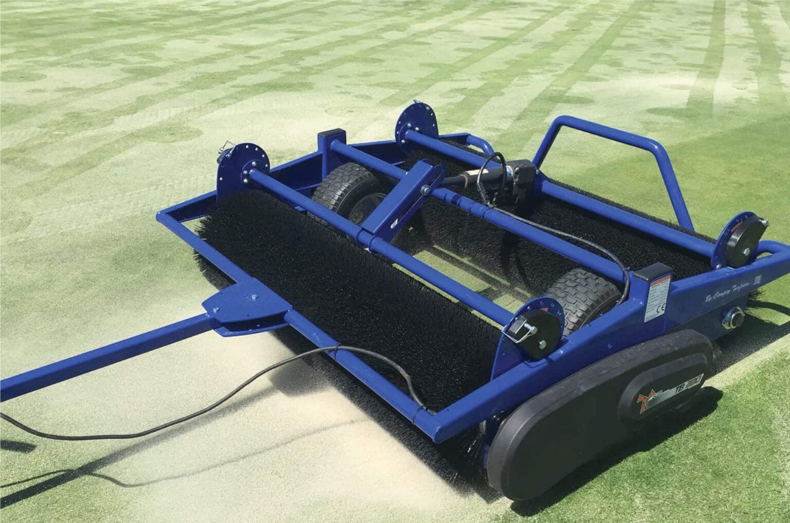Uni-Scratch™ - Links Turf Equipment